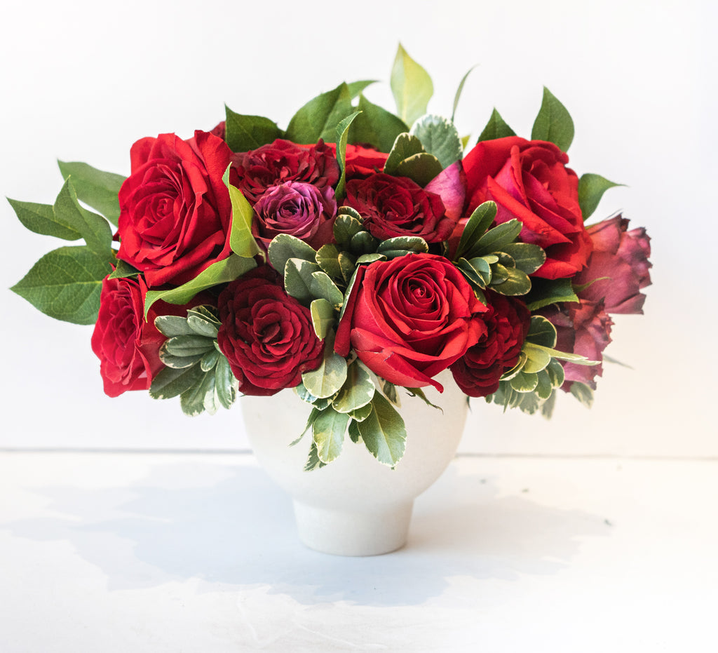 Bright pink and red rose arrangement – GIA AND THE BLOOMS